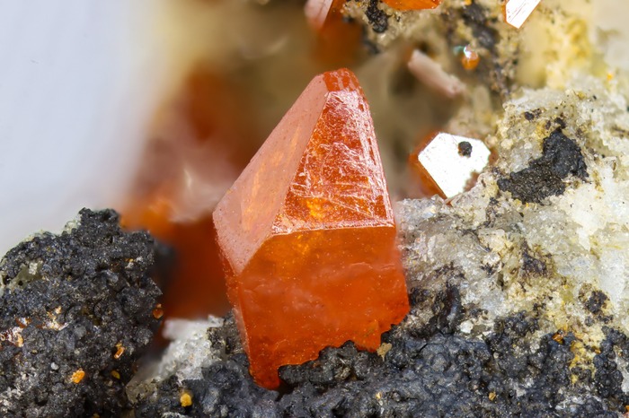 Microminerals from Australia :: Tomeik Minerals